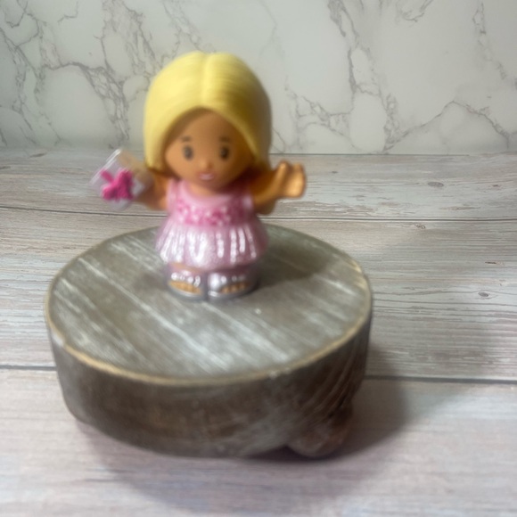Fisher-Price | Toys | Little People Barbie Girl With Present | Poshmark